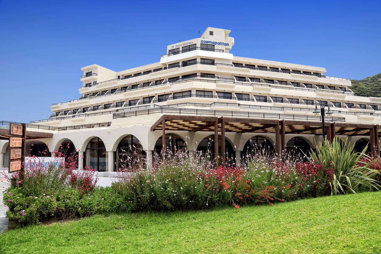 Sol by Meliá Cosmopolitan Resort | Rhodes Greece | Zeus Hotels