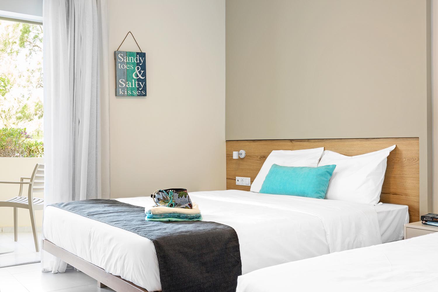 Neptuno Beach | Heraklion | Zeus Hotels